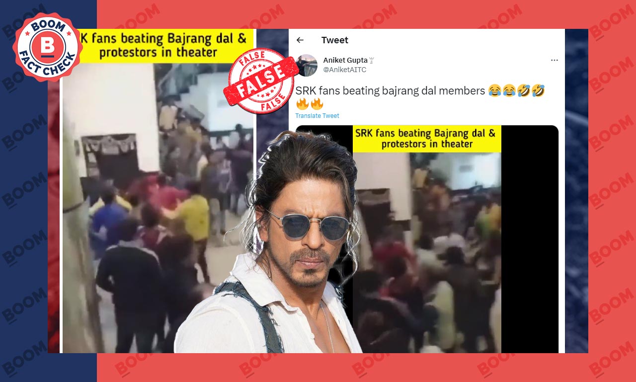 Unrelated Video Viral As Shah Rukh Fans Beating Bajrang Dal Members | BOOM