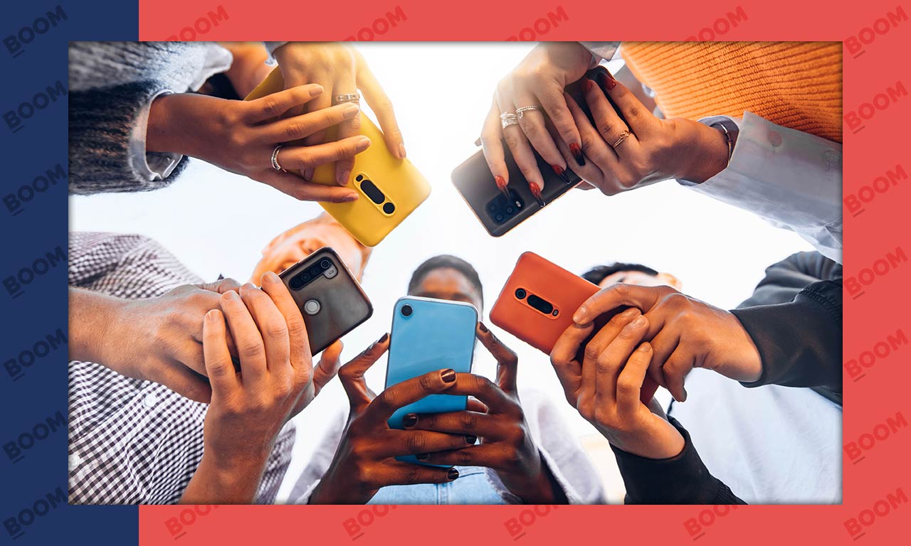 84% Indians Check Phones Within 15 Minutes Of Waking Up: Report